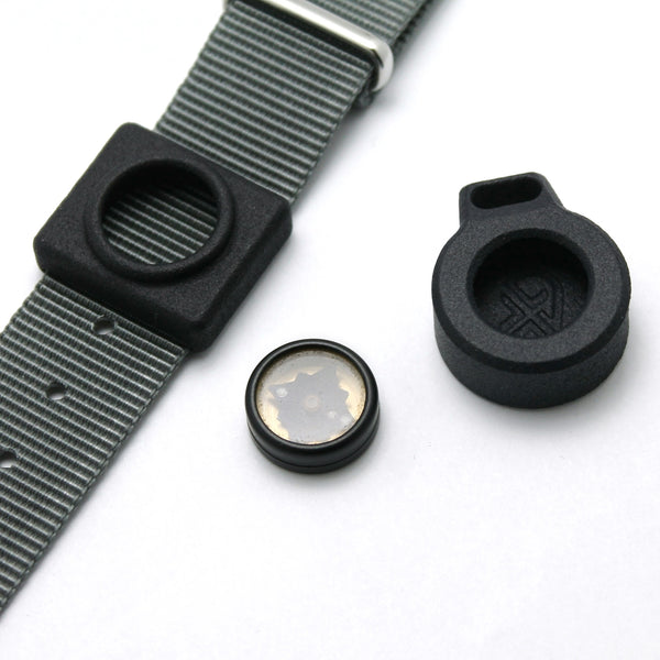 NATO Survival Button Compass / Holder